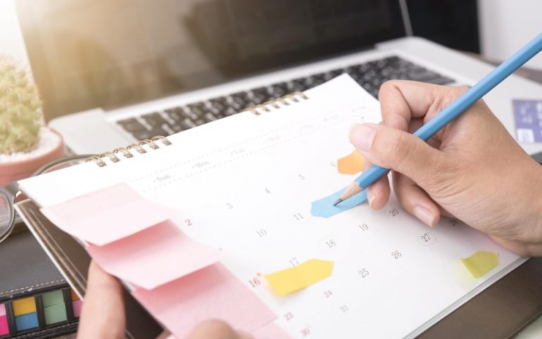 10 Essential Tips for Effective Work Scheduling - Super Dev Resources